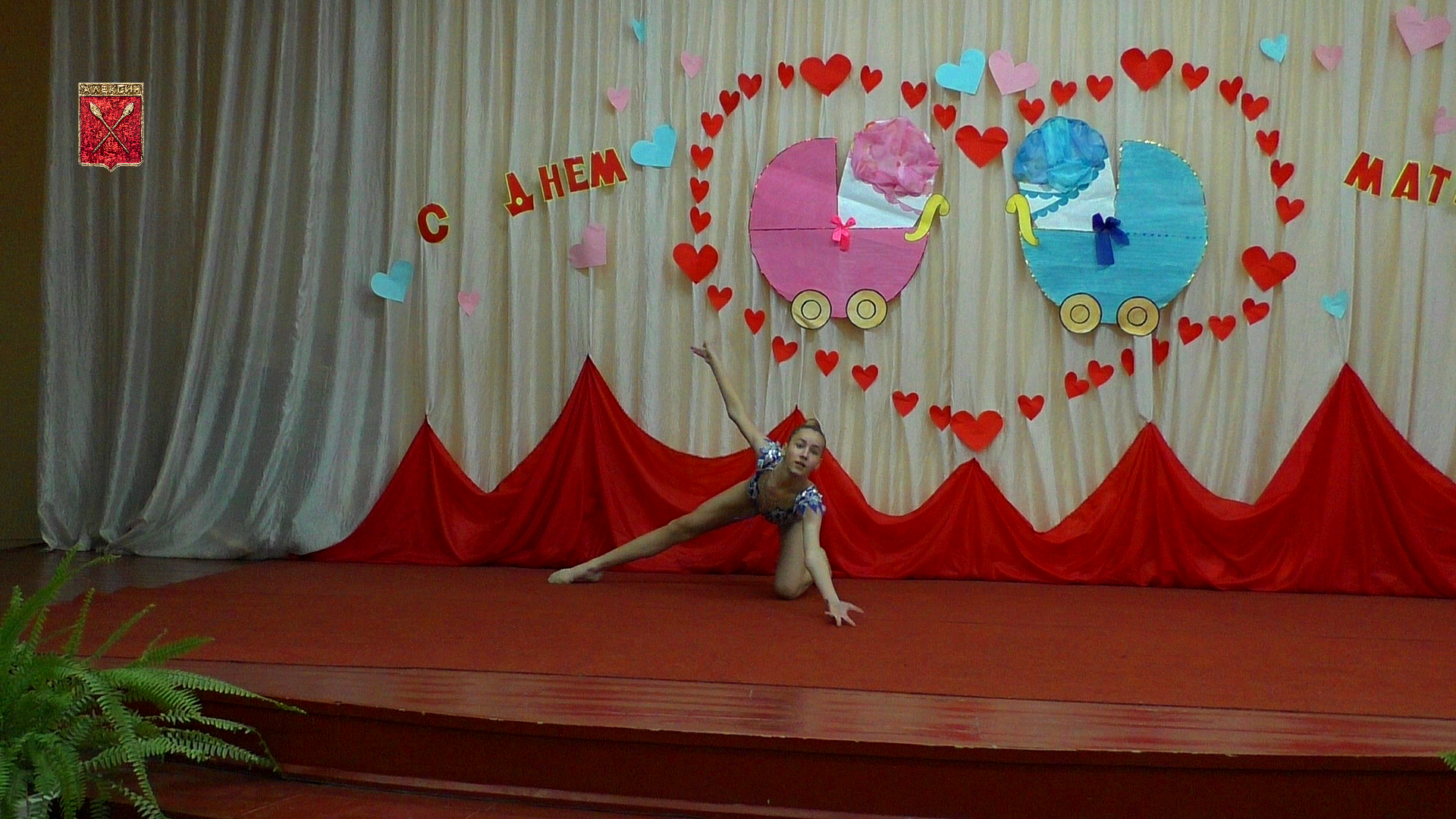 Милана Забелина - Танец «Ромашки» / ДЕНЬ МАТЕРИ ? / фрагмент Онлайн-концерта