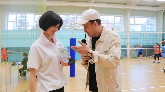 Волейбол среди мужских команд. Корпоративные спортивные соревнования.