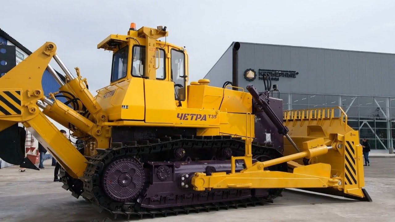 Презентация ЧЕТРА Т35 в официальном дилерском центре в г. Иркутске | Карьерные машины | Дилер ЧЕТРА