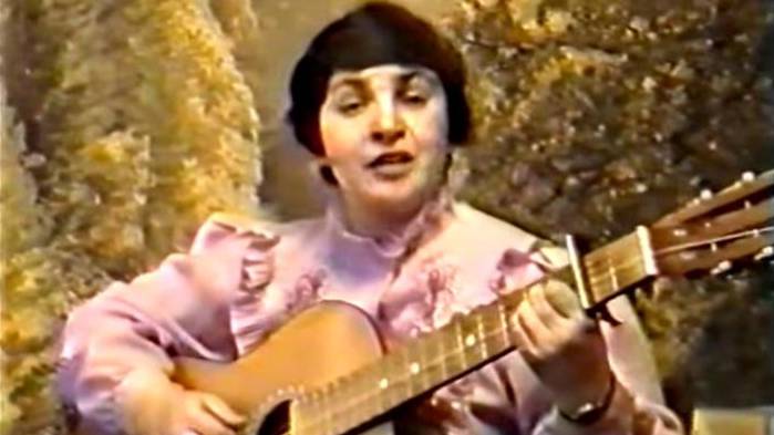 "Этот день" (запись 1991 г.). Поёт Надежда Вдовкина.