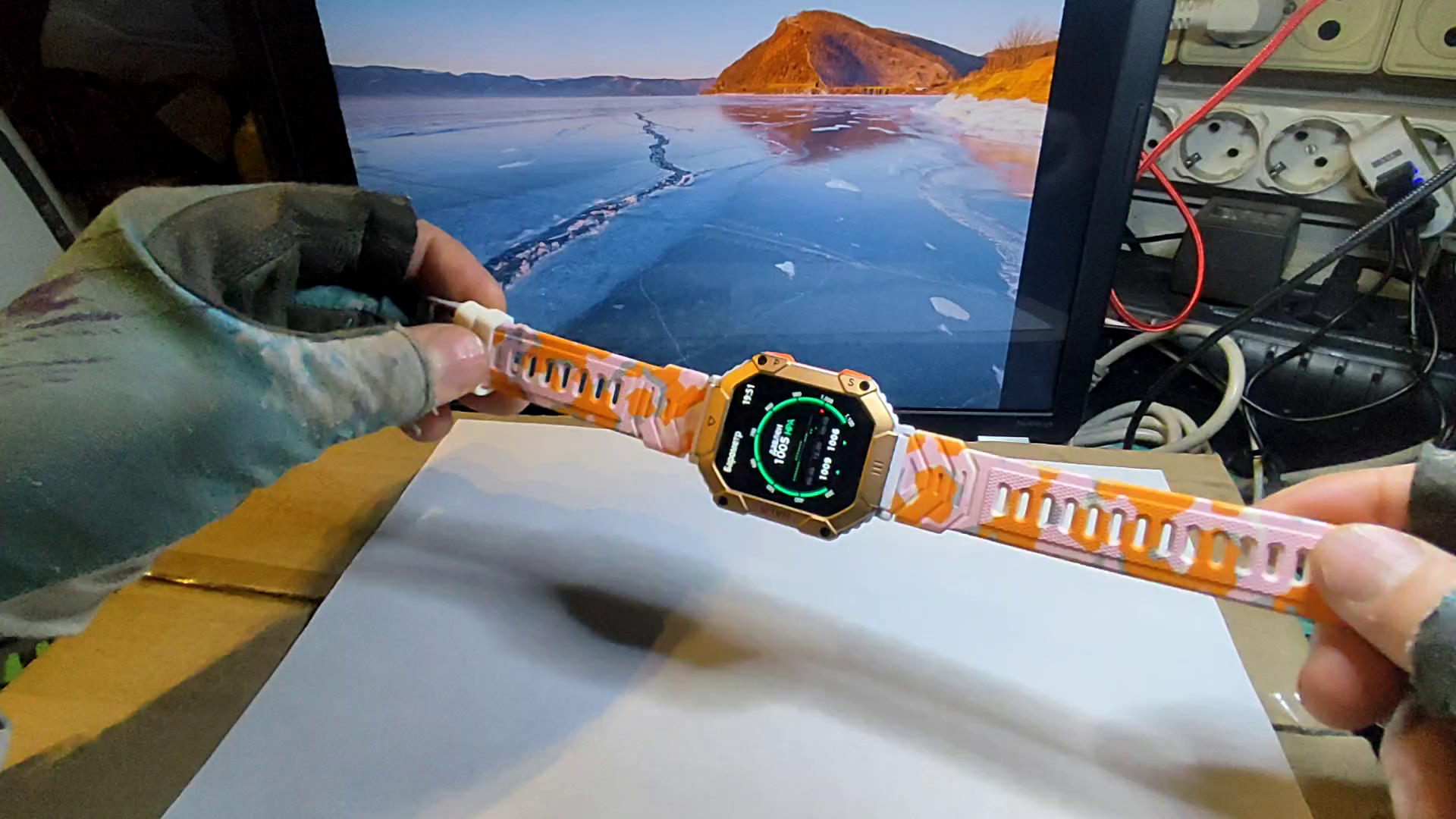 Часы с датчиком погоды