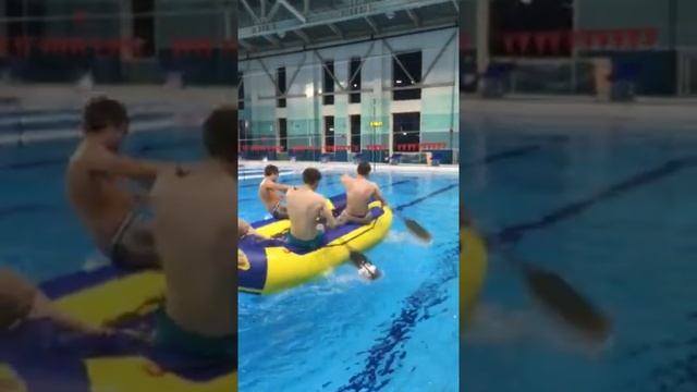 Рафтинг. тренировки в бассейне.