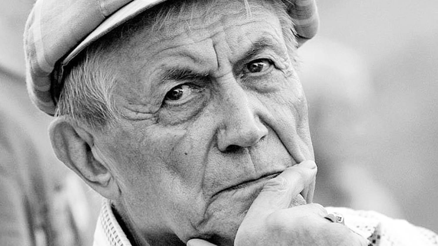 Евгений Евтушенко: "Людей неинтересных в мире нет." Читает — Елена Артёменко. Апрель, 2017 года.