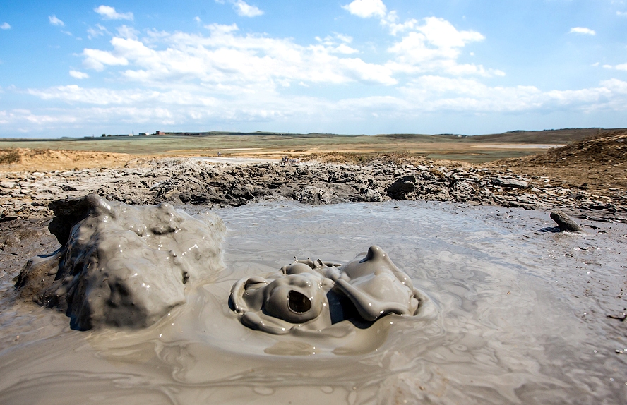 Булганакские грязевые вулканы.
