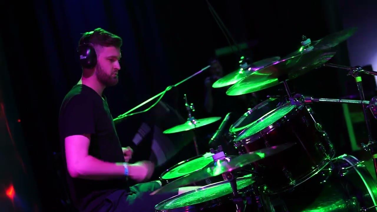 Алексей Аверченков - Shadow moses Bring me the horizon