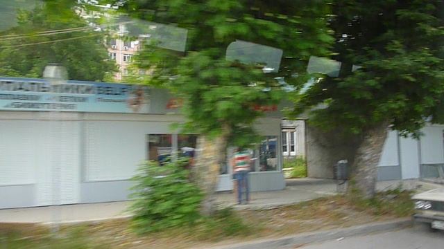 Новая Гагра - вид из окна автобуса по дороге с экскурсии