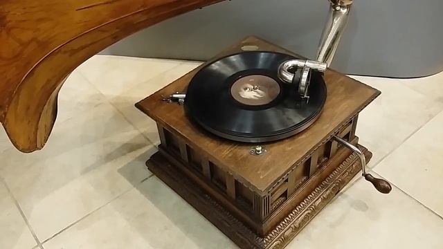 Фрязино Анна Пояркова.С тучки на тучку,шире шаг..mp4