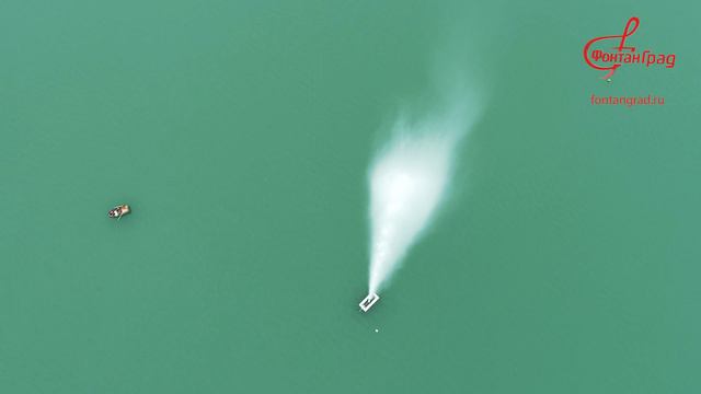 Плавающий фонтан в Абрау-Дюрсо. Floating fountain in Abrau-Dyurso