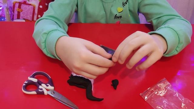 Ворона из пластилина #Ворона #пластилин #видео