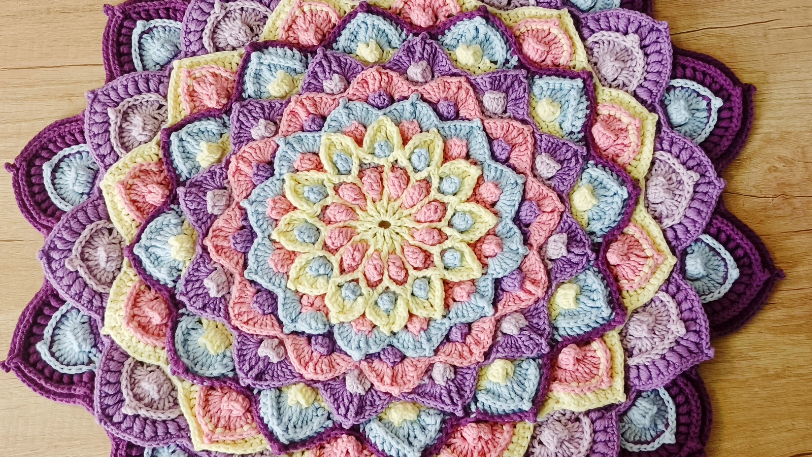 1. Вязание. Крючок. Салфетка Астерия 1 ряд. Схемы вязания.mp4