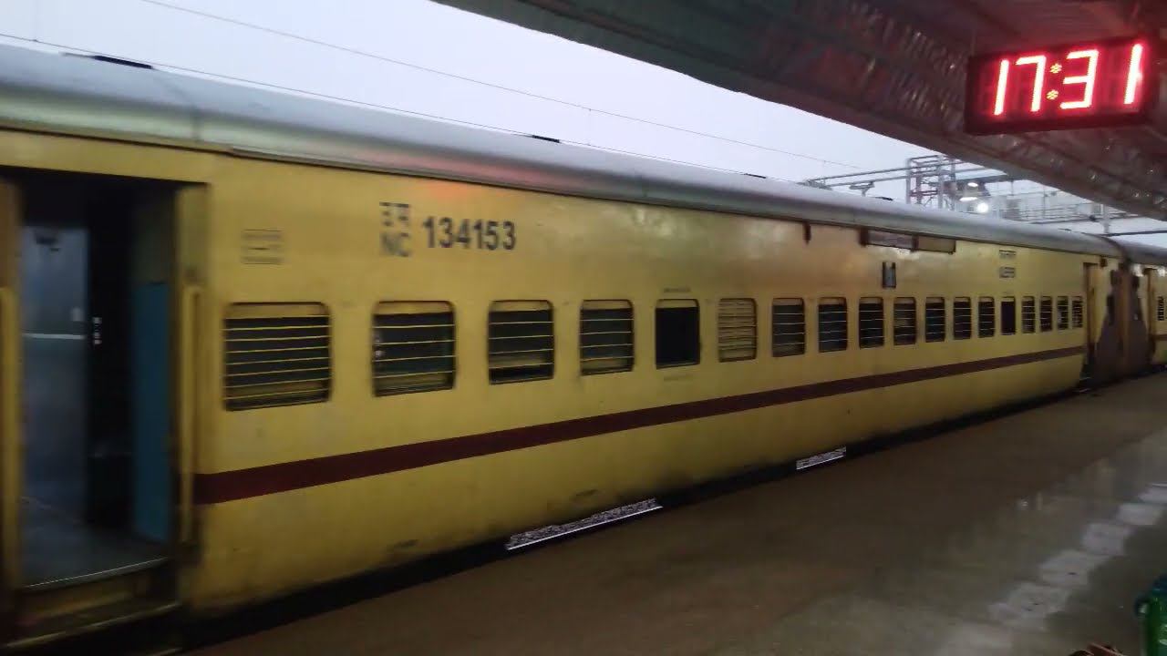 Индия-2023. В индийском поезде