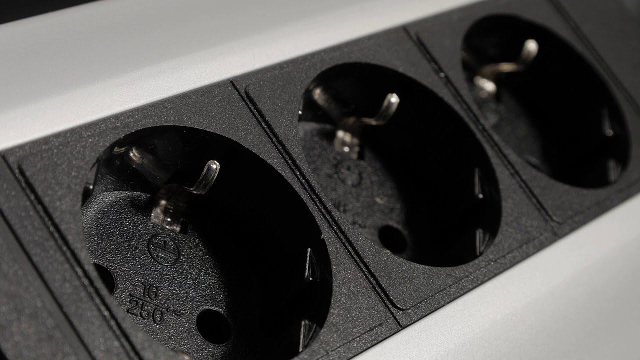 [4K] Предметная видеосъемка #4 (кухонная розетка)