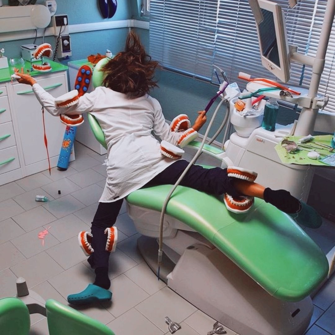 С Днём стоматолога.mp4