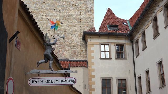 Look Level 1 School Trip 1 Video 3