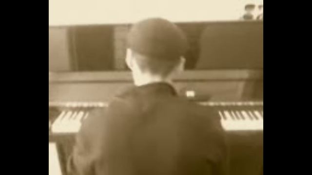 Игра на фортепиано. "К Элизе" Людвига ван Бетховена