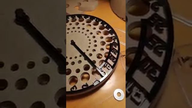 Финишная прямая. Последние штрихи отделки КУрантов перед отправкой заказчику.