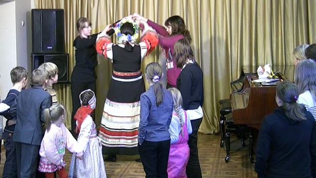 "Весенние заклички"  (обрядовой действие) 15.03.2012 г.