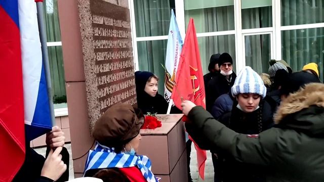 ВЫЕЗДНОЙ УРОК ИСТОРИИ «НЕСЛОМЛЕННЫЕ. БЕССМЕРТНЫЙ ПОДВИГ МОСКОВСКИХ ОПОЛЧЕНЦЕВ», Фильм 1