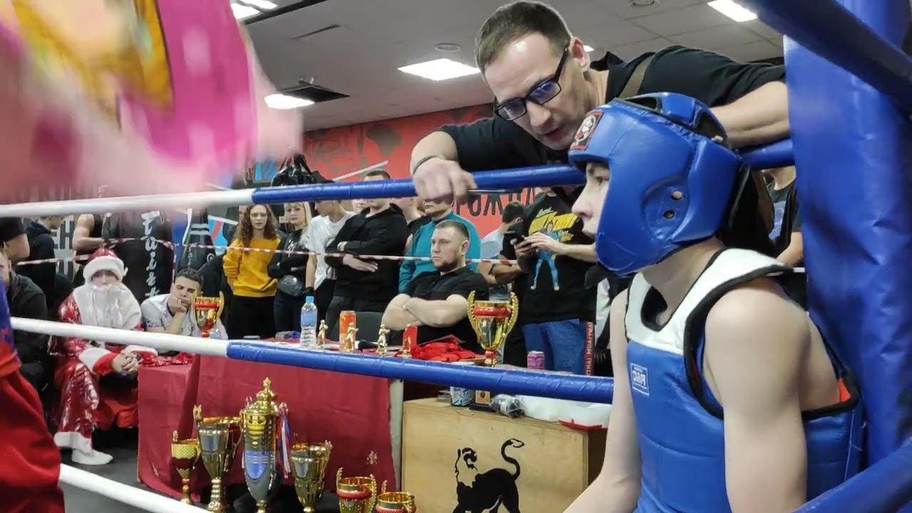 Старощук Владислав "PS" (син.) VS Уразбеков Фазлиддин "Молодежный" (кр.)