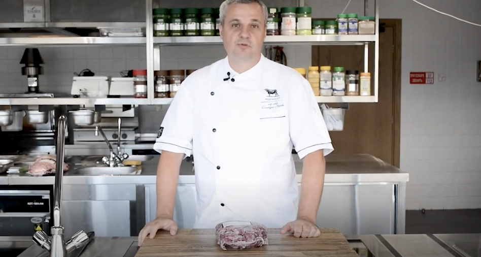 Разделка отруба Скёрт из мраморной говядины Black Angus