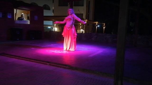 Египет 2021. Красивый танец живота. Вечернее шоу. Канал Тутси Влог.