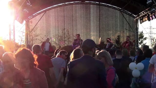 20170723 Театральный дворик 2017. "RedElvises" (США)