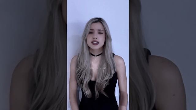 I even got the necklace ?? 