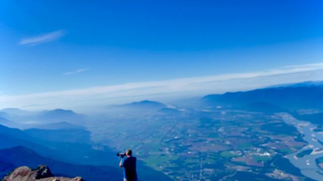 Вид на Ванкуверскую Долину с одной из горных вершин