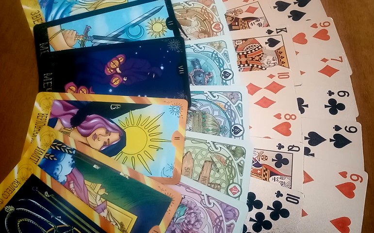 Кто в дороге, что на пороге: бессрочное гадание