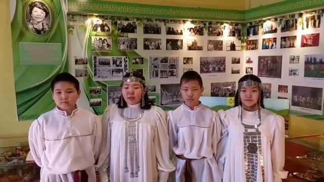 «Амма чэчирэ» ансаамбыл иитиллээччилэрин аа5ыыларыгар Ольга Иванова суруйбут «Сир ийэ ырыата»