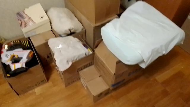 2022.10.29 Переезд семьи Л. в новую квартиру.