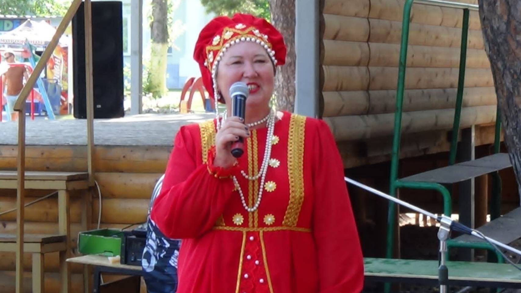 Любовь Костоглотова "Голуби в небе" (муз. В.Сарынина, сл. И.Скибиной)