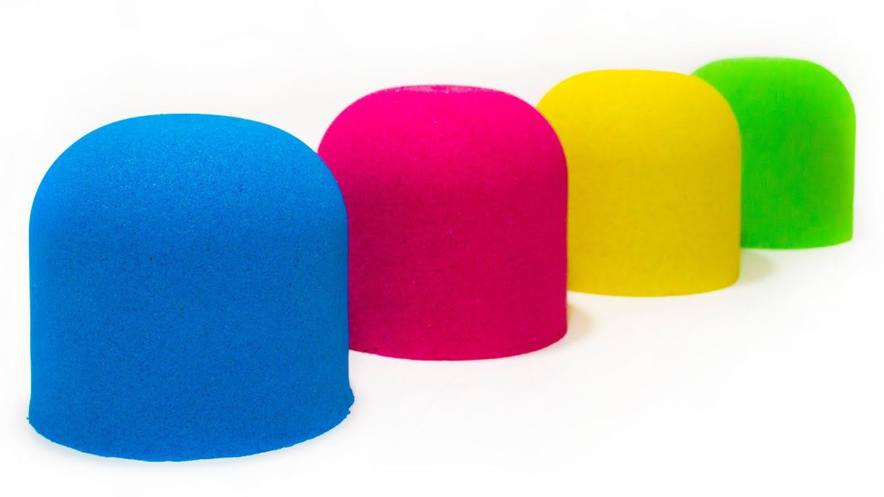 Кинетический Песок с игрушками из мультиков Маша и Медведь Герои в Масках Смешарики