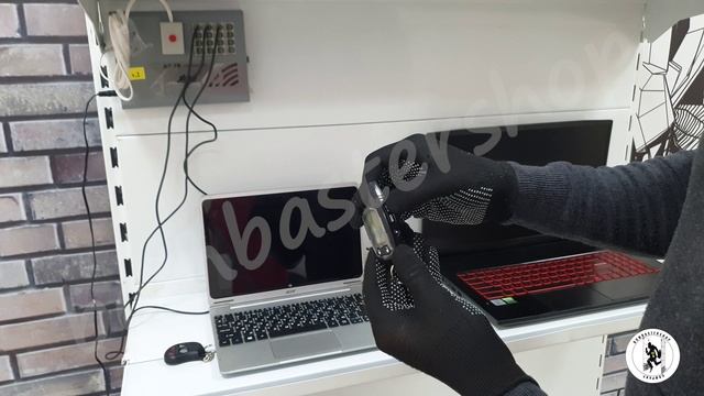 codegrabber model sheriff recording the signal of the standard remote control xtrim security theft