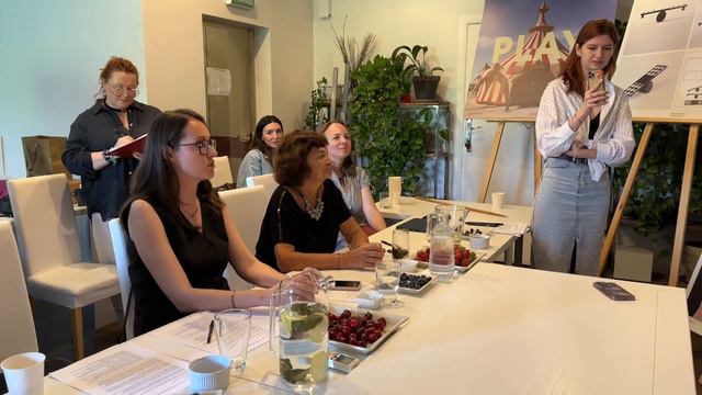 Защита диплома на курсе ‘Предметный дизайн’ в Деталях _ Коллекция Play