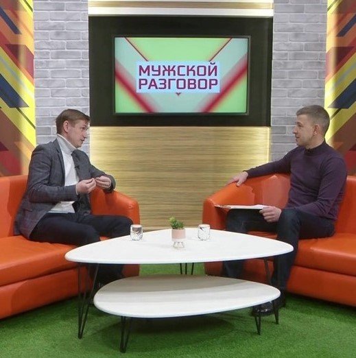 Видеоподкаст "Мужской разговор". Павел Чистяков, директор ярославской школы № 33 имени Карла Маркса