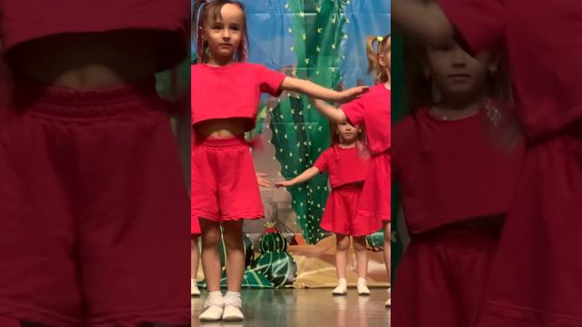 Маленькие принцессы!