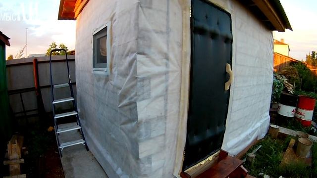 Дверь в баню