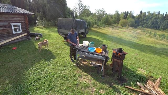 Рыбачу. Пошёл собирать ягоды черники. 7 серия. _Поход БУДКА ДЛЯ ТУЛАНА_.mp4