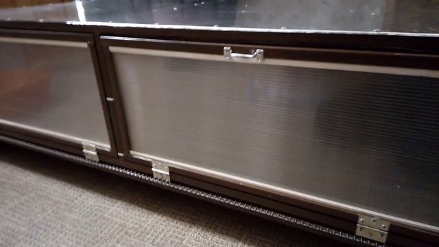 Брудеры- деревянный и металлический своими руками!