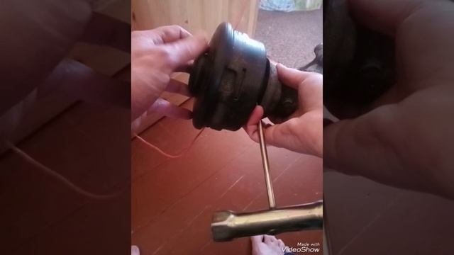 Легко снять насадку триммера champion T22