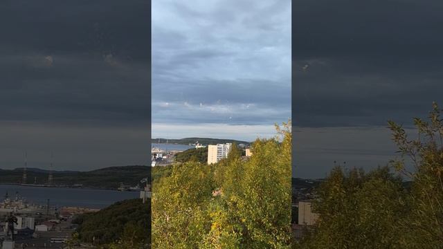 Праздничный салют в честь Дня ВМФ России. Североморск 28.07.24