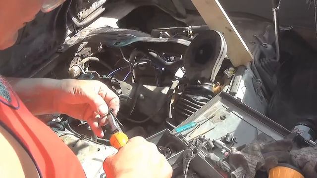 Автомобиль Форд, двигатель ВАЗ 2106, карбюратор 21083. Ремонт в дорогу (4000 км)