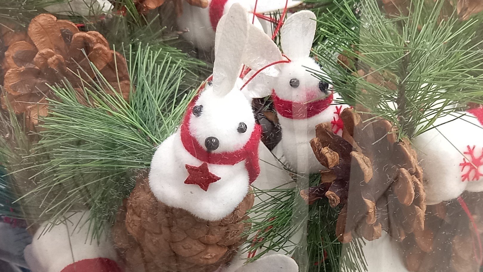 НОВЫЙ ГОД СТУЧИТСЯ...(АШАН на пр-те Вернадского)