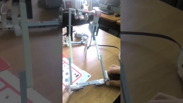 Робот гимнаст лего, флекс)