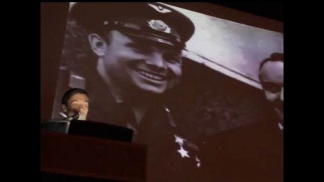 Концептуалните знания, чрез физиката, през нравствеността към Бъдещето.