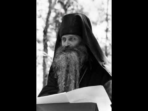 Часть первая. 3. БЕЛЫЕ ВОРОНЫ. "Не от мира сего"