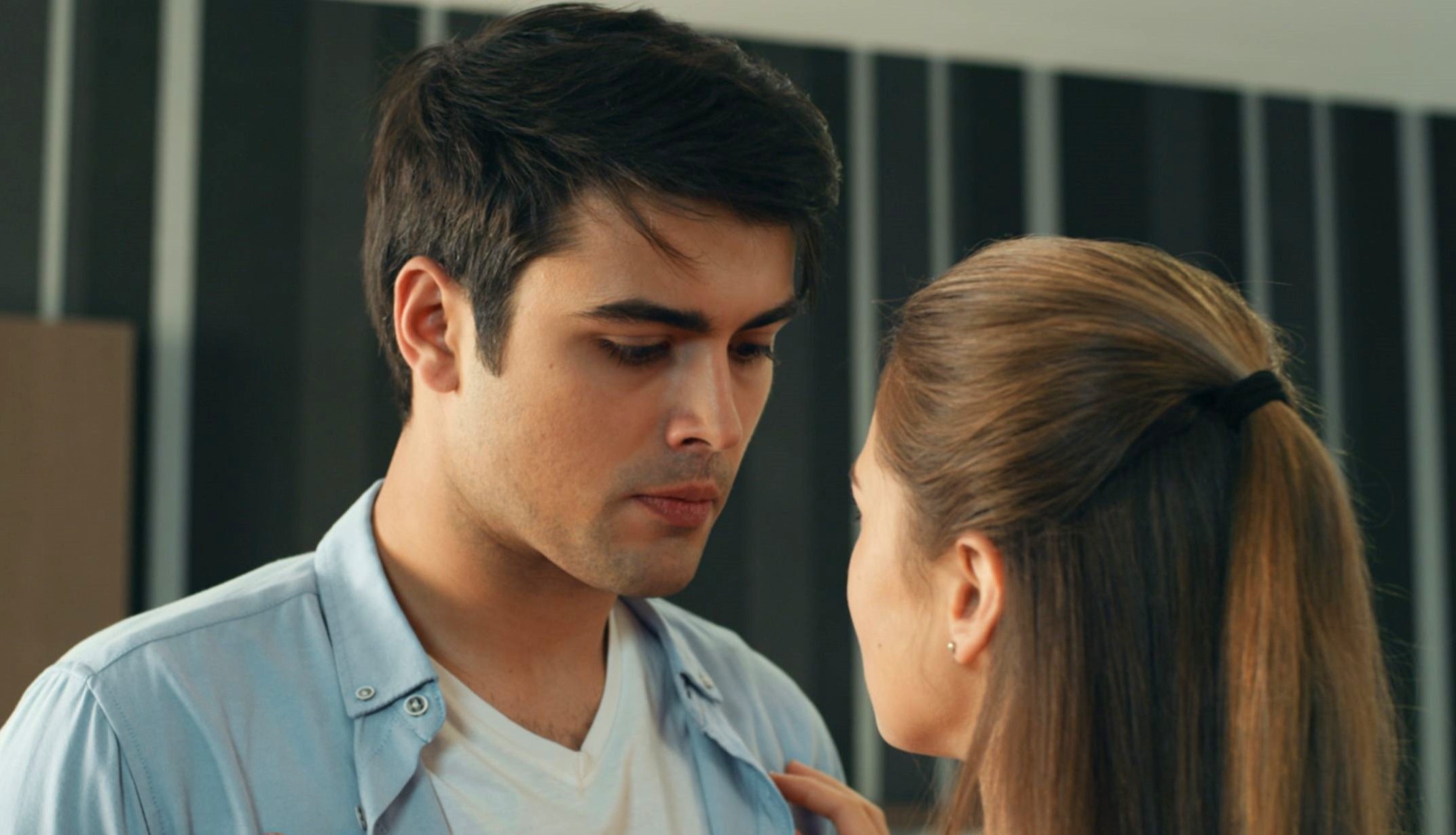 ВЛАД БОЧАРНИКОВ. ИМЯ НА ГУБАХ. Музыка и вокал - Влад Бочарников, сл. Елены Ватолиной