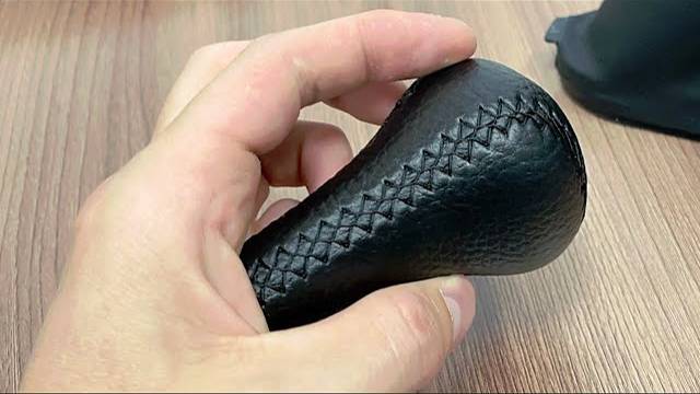 Перетяжка ручки КПП Ford Focus1