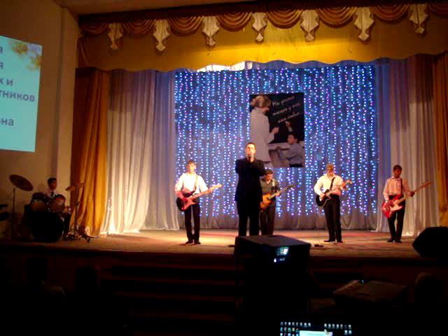 Я молился на тебя